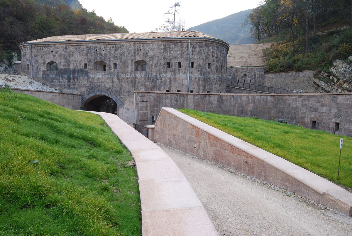 Forte Cadine Bus de Vela - Da Vedere - Grande Guerra - Trentino