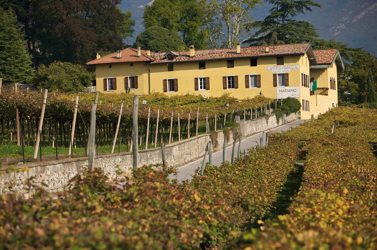 Isera - Ontdek Trentino - Toeristische plaatsen - Trentino Italië