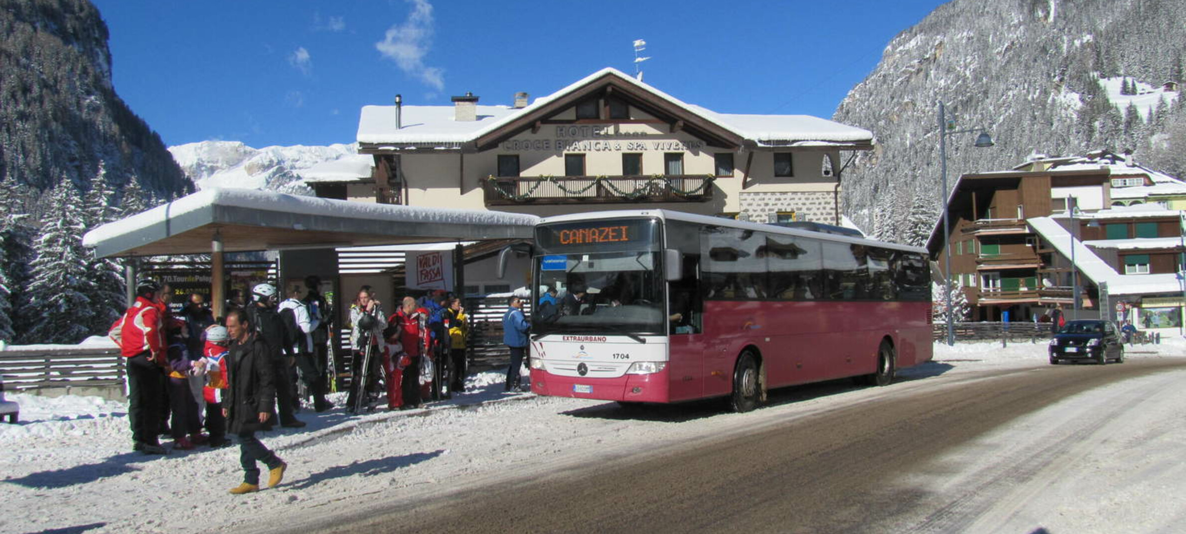 Ski-bus, the best way to get around on your winter holiday