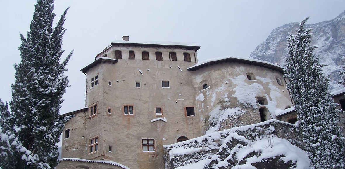 Bastione di Riva - Sightseeing - Castles