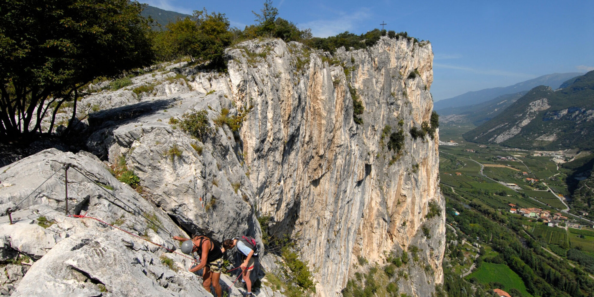Eenvoudige via ferrata-routes voor beginners in Trentino
