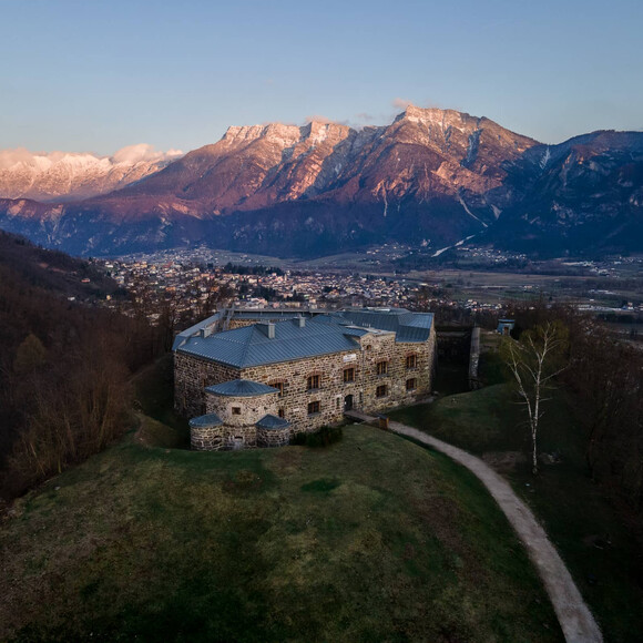 Castello Tesino: escursioni tra le malghe del Trentino - Scopri il ...