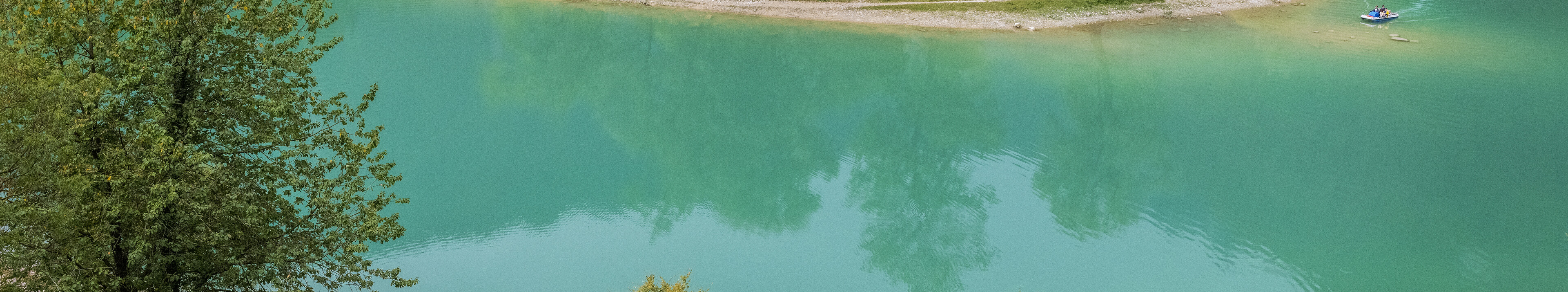 Lake Tenno: a turquoise diamond on Garda Lake - Nature - Lakes
