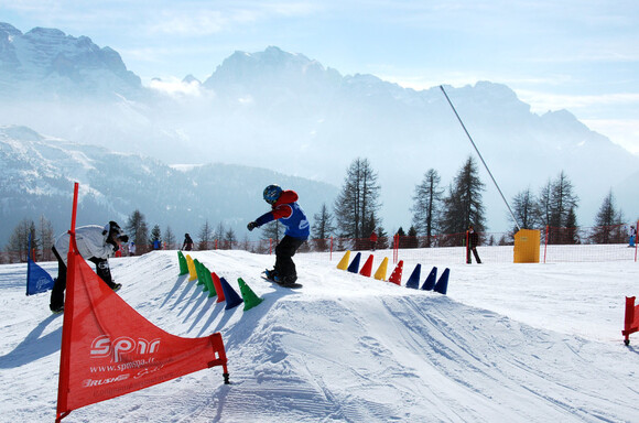 Pinzolo Ski Area : slopes, excursions and fun
