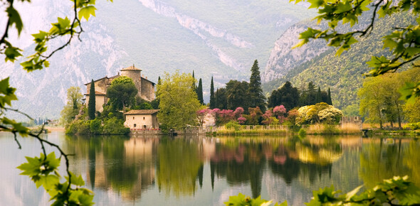 Lake Tenno: a turquoise diamond on Garda Lake - Nature - Lakes